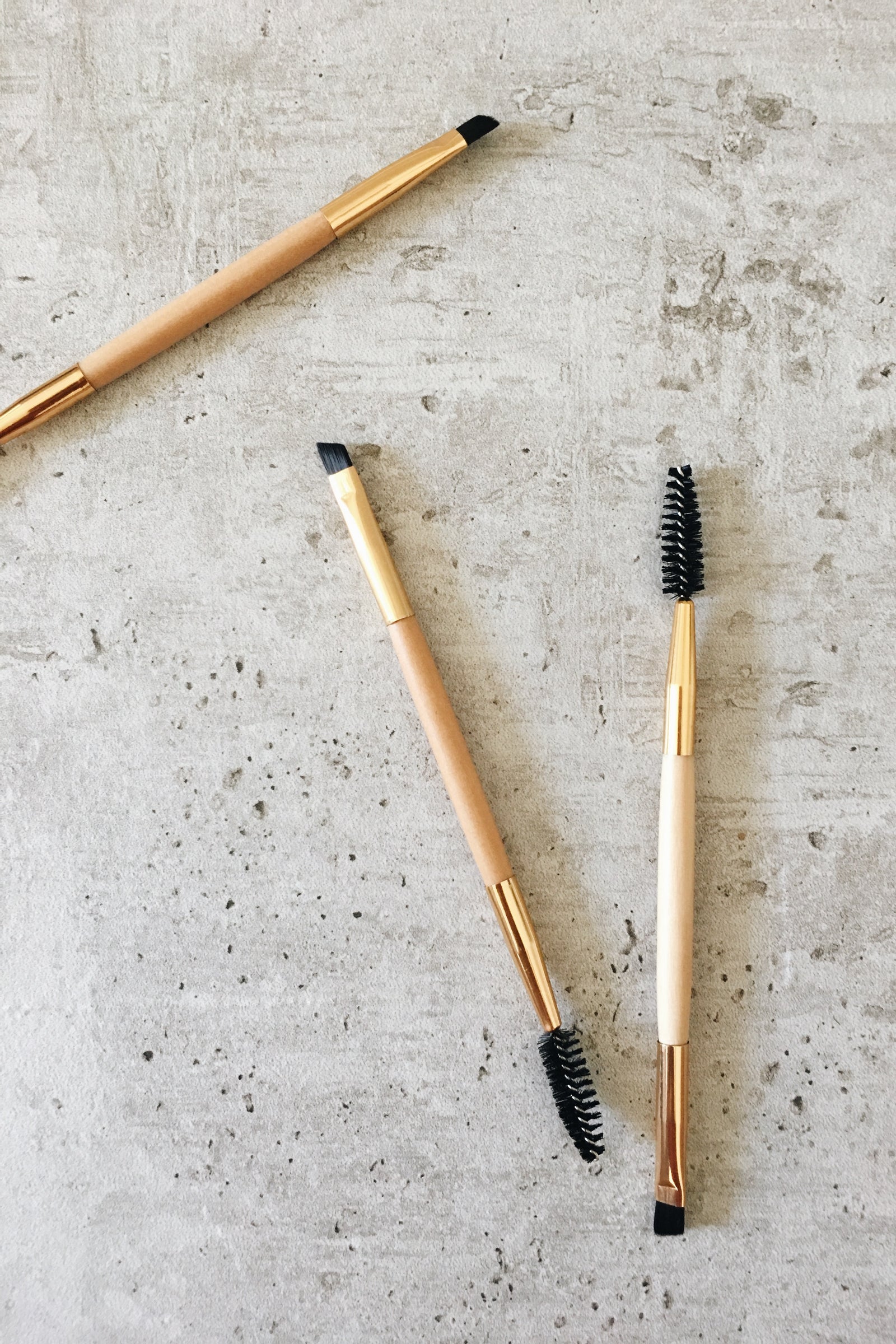 Bamboo Brow Brush - Salt + Sirena